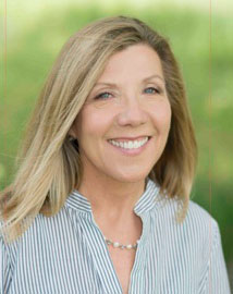 About – Christine M. Tracy